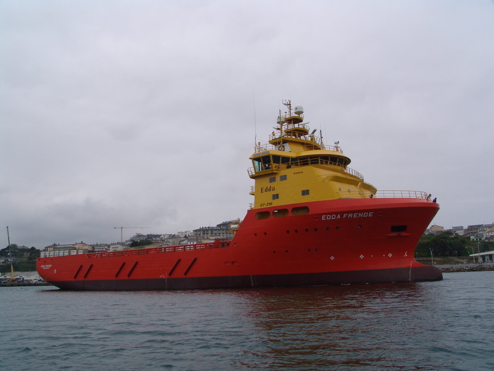 ST-216 Edda Frende | Skipsteknisk